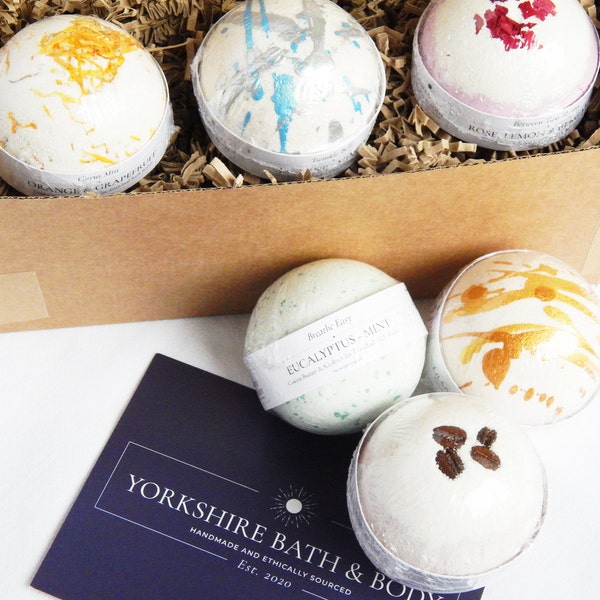 Bath Bomb Gift Set - 60+ Gift Ideas for 2024