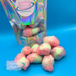 Freeze Dried American Candy Apple Crunchy Bites | Cosmic Crunch ...