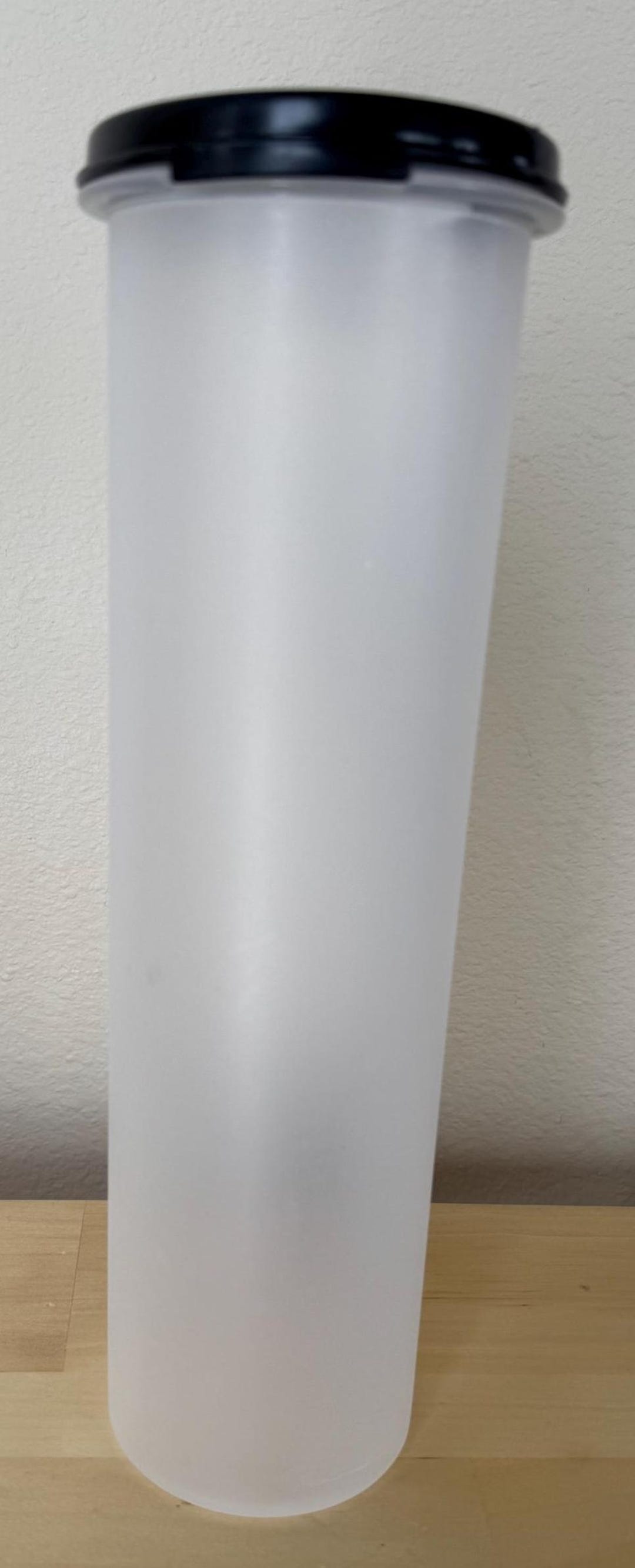 Vintage Tupperware Modular Mates Round Spaghetti Keeper 1.1 Liter Clear ...