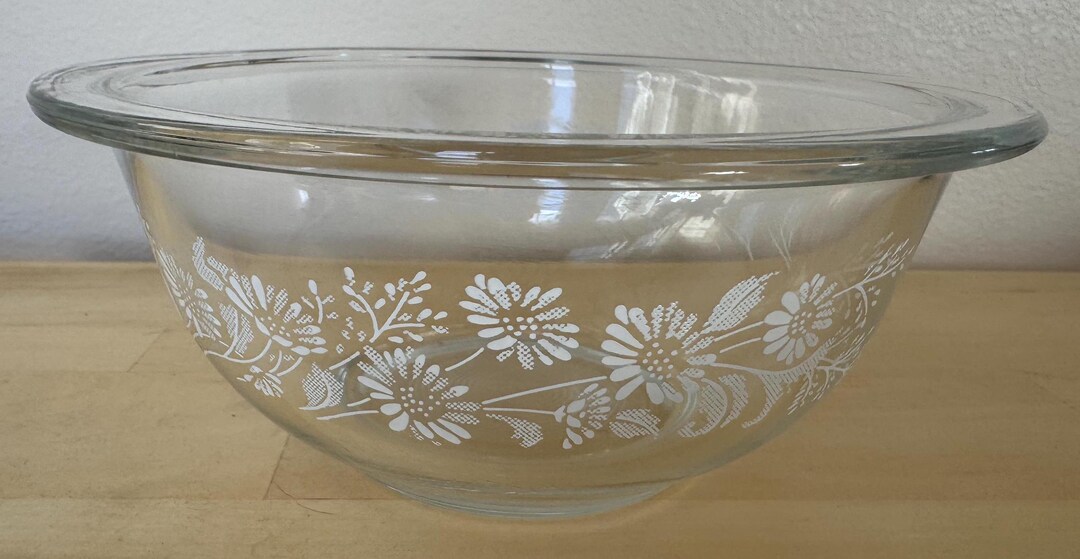 Vintage Clear Glass Pyrex 1 Quart Round Mixing Bowl 322 With White ...