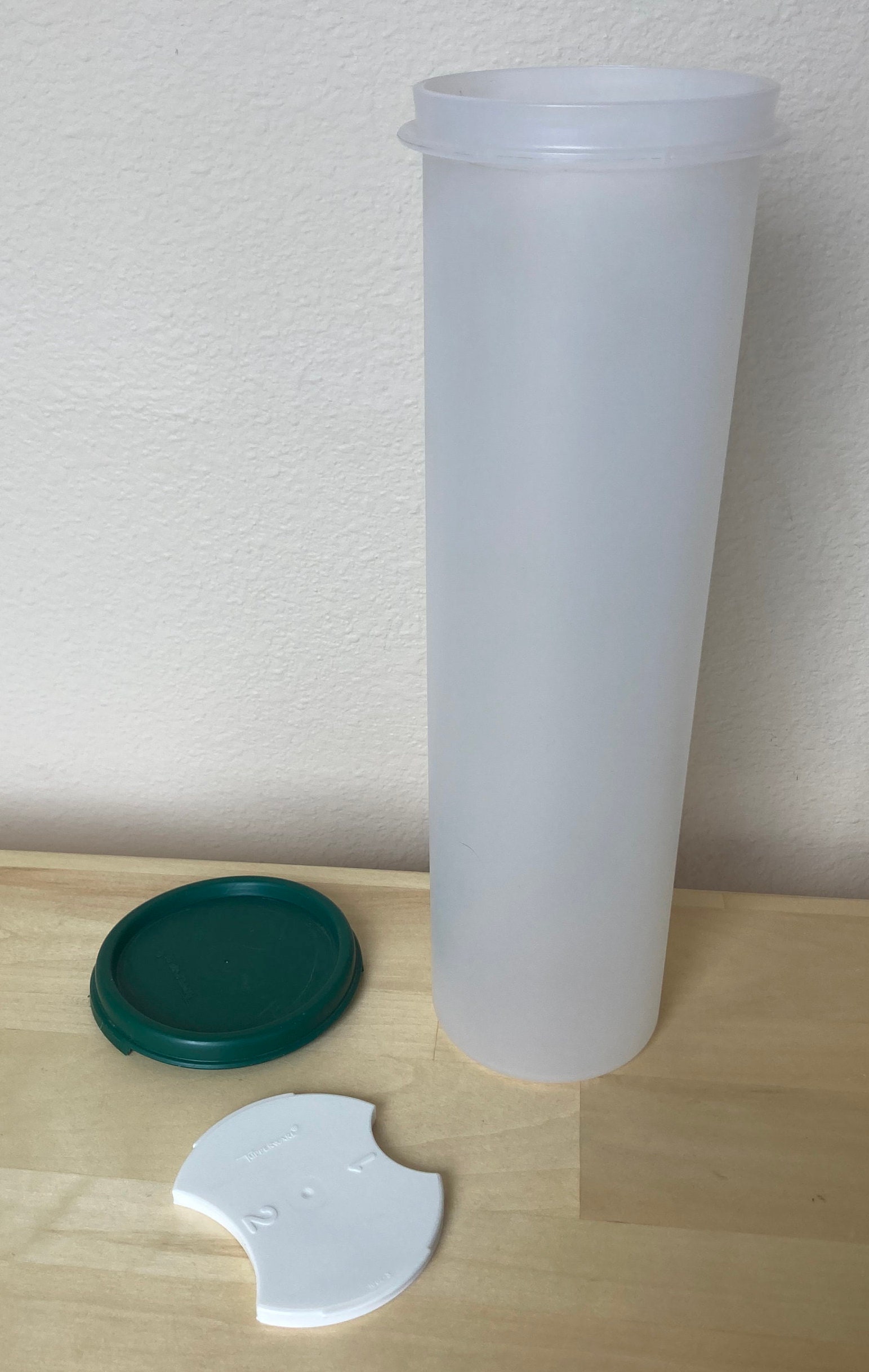 Vintage Tupperware Modular Mates Round Spaghetti Keeper 1.1 Liter Clear ...