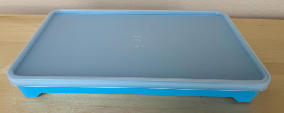 Vintage Tupperware Electric Blue Deli Meat Keeper or Marinade Container ...