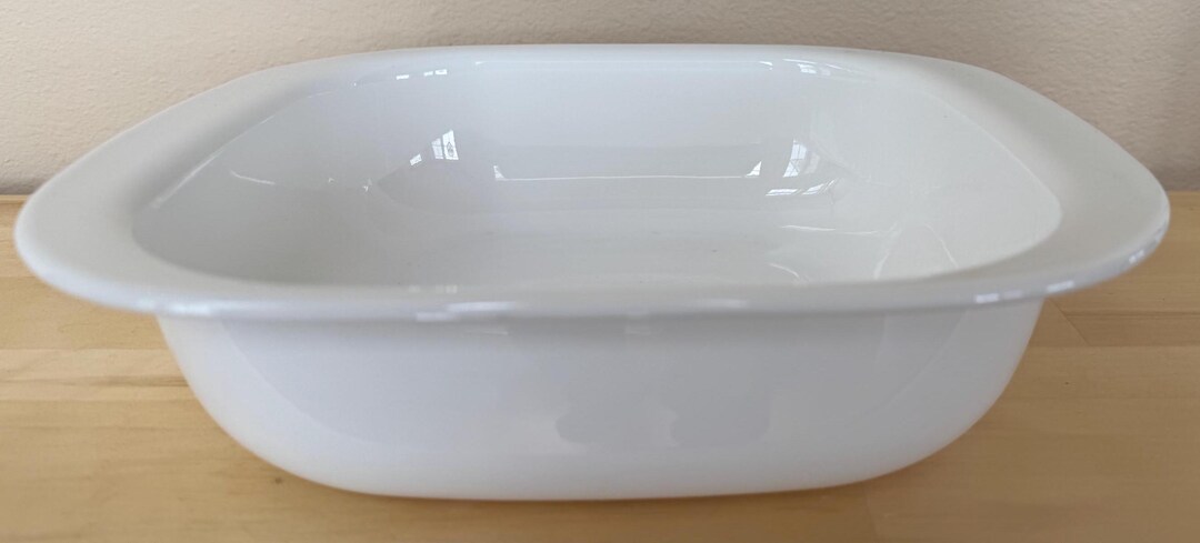 Vintage 1980s Corning Ware White Simply Lite 2.5 Quart Square Glass ...