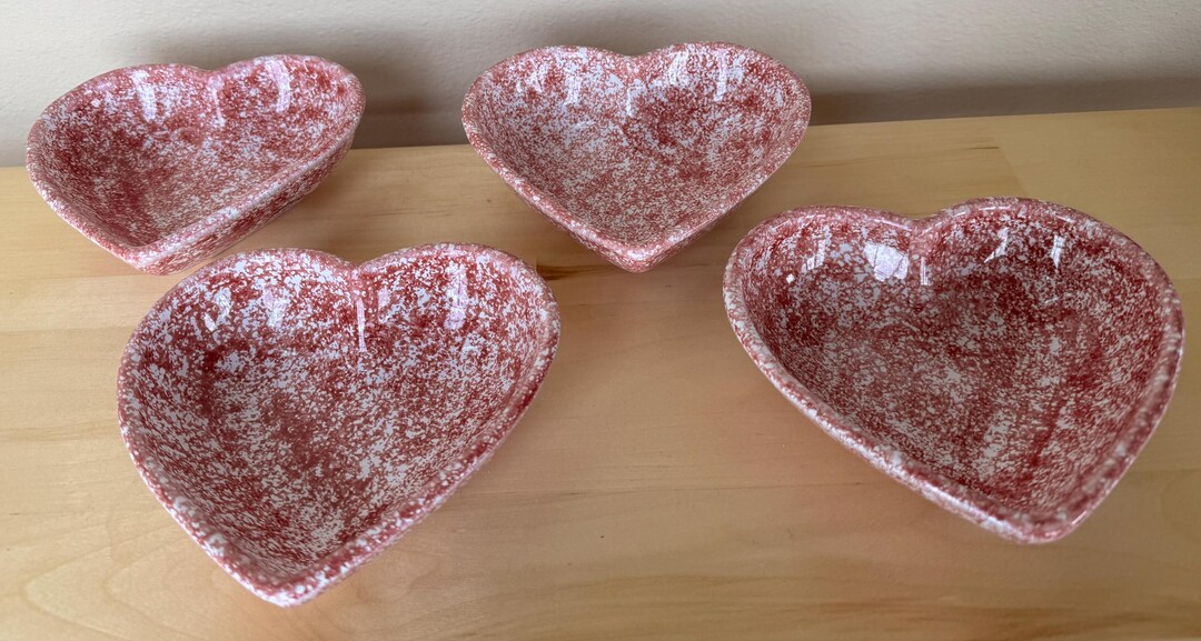 Vintage Set of 4 Pink Spatterware Heart-shaped Stoneware Bowls ...