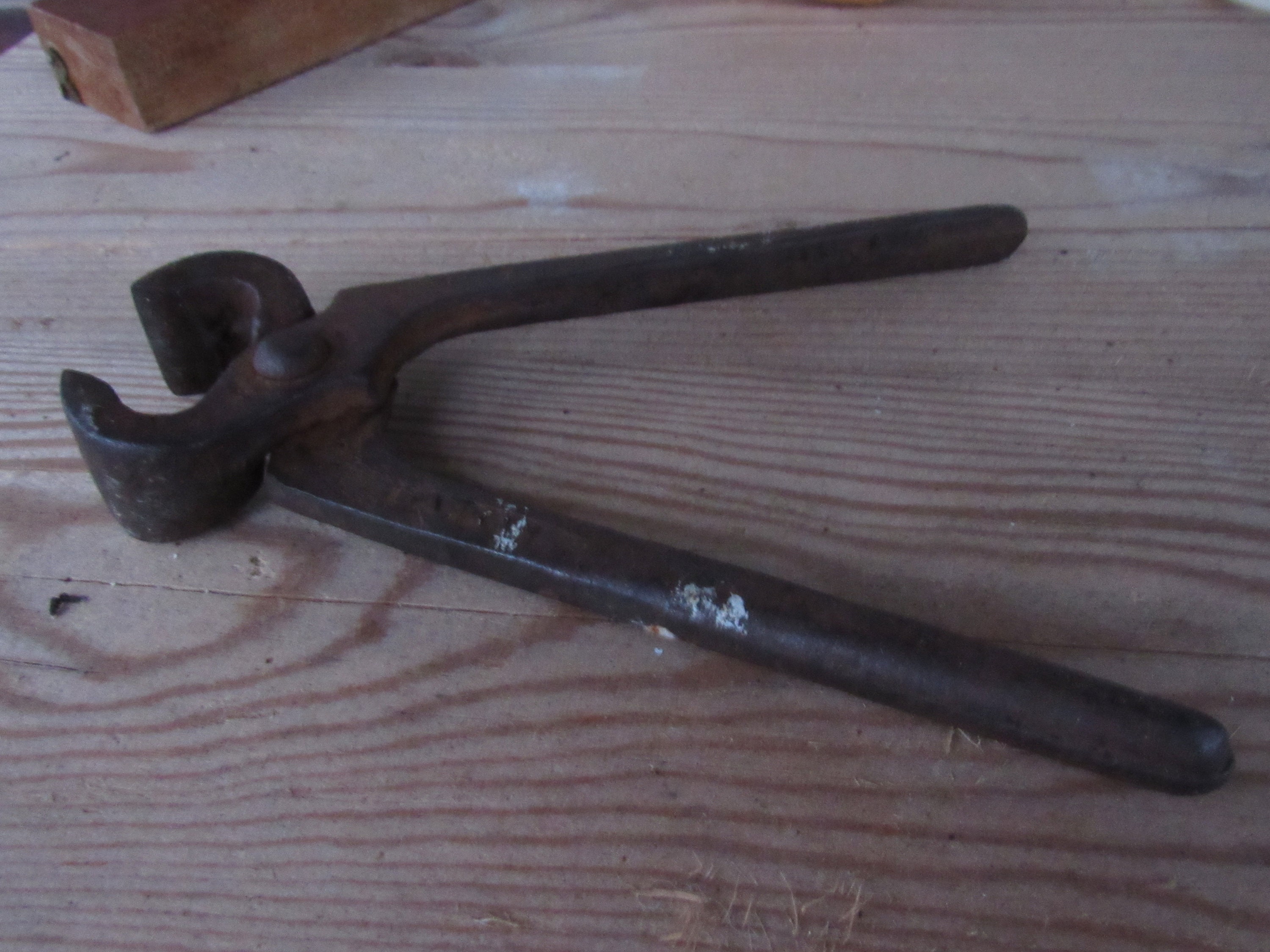 Vintage Iron Pliers,primitive Tools, Metal Tool, Vintage Pincers ...