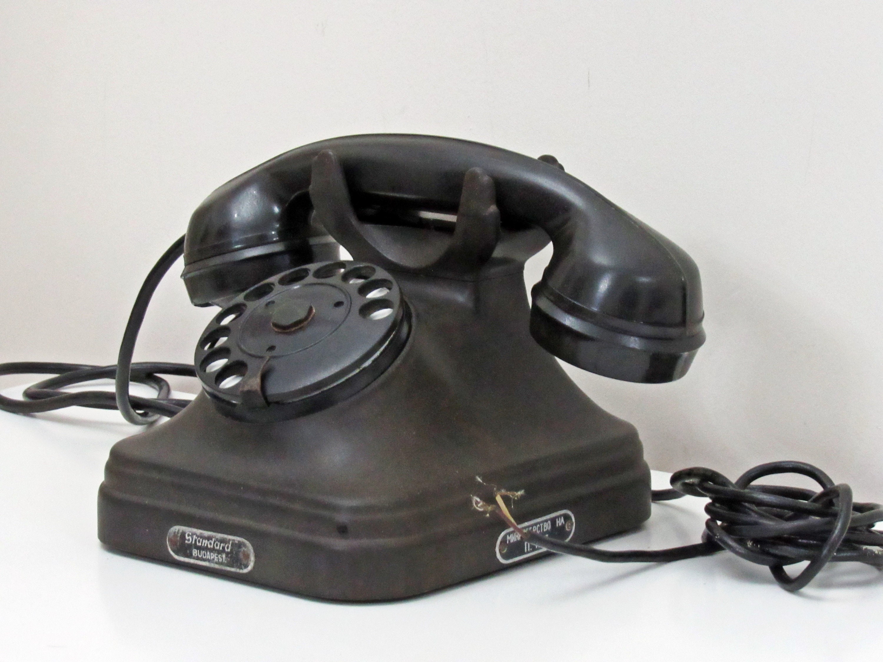 Vintage Telefon mit Wählscheibe, Retro Telefon mit Wählscheibe, altes ...