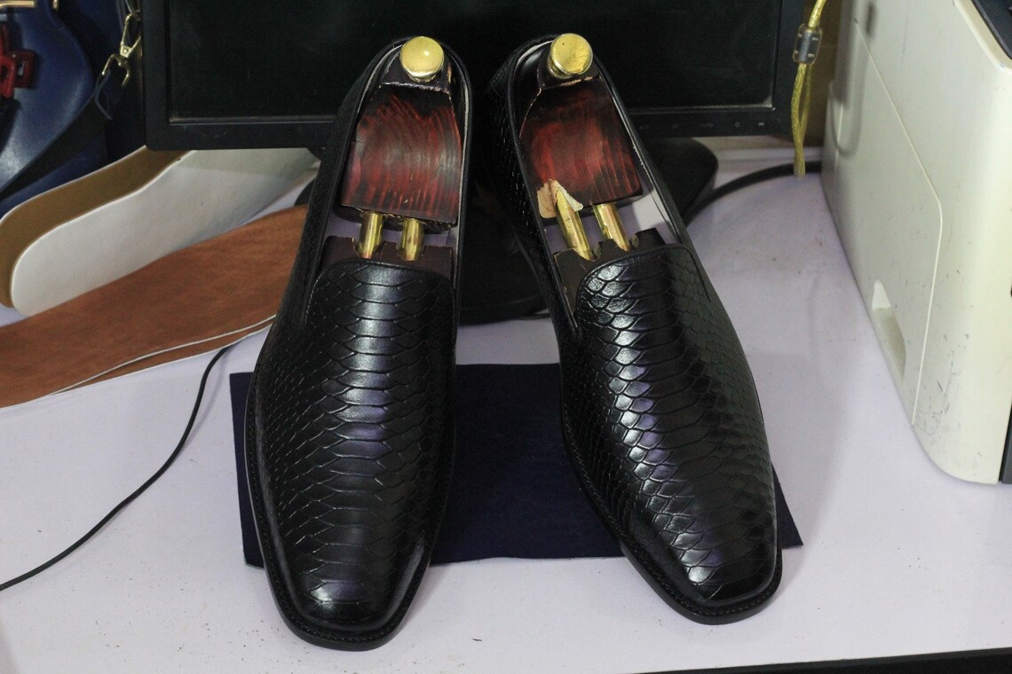 Men's Black Python Skin Texture Leather Loafer, Handmade Moccasin ...