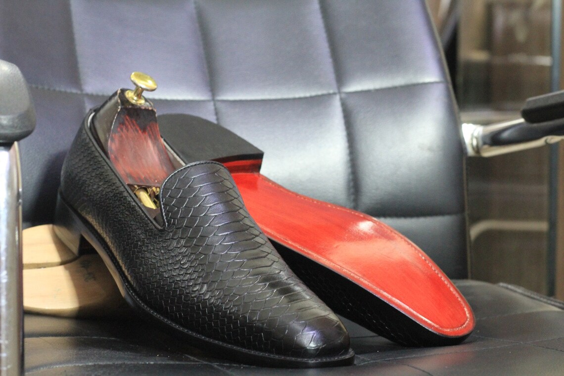 Men's Black Python Skin Texture Leather Loafer, Handmade Moccasin ...