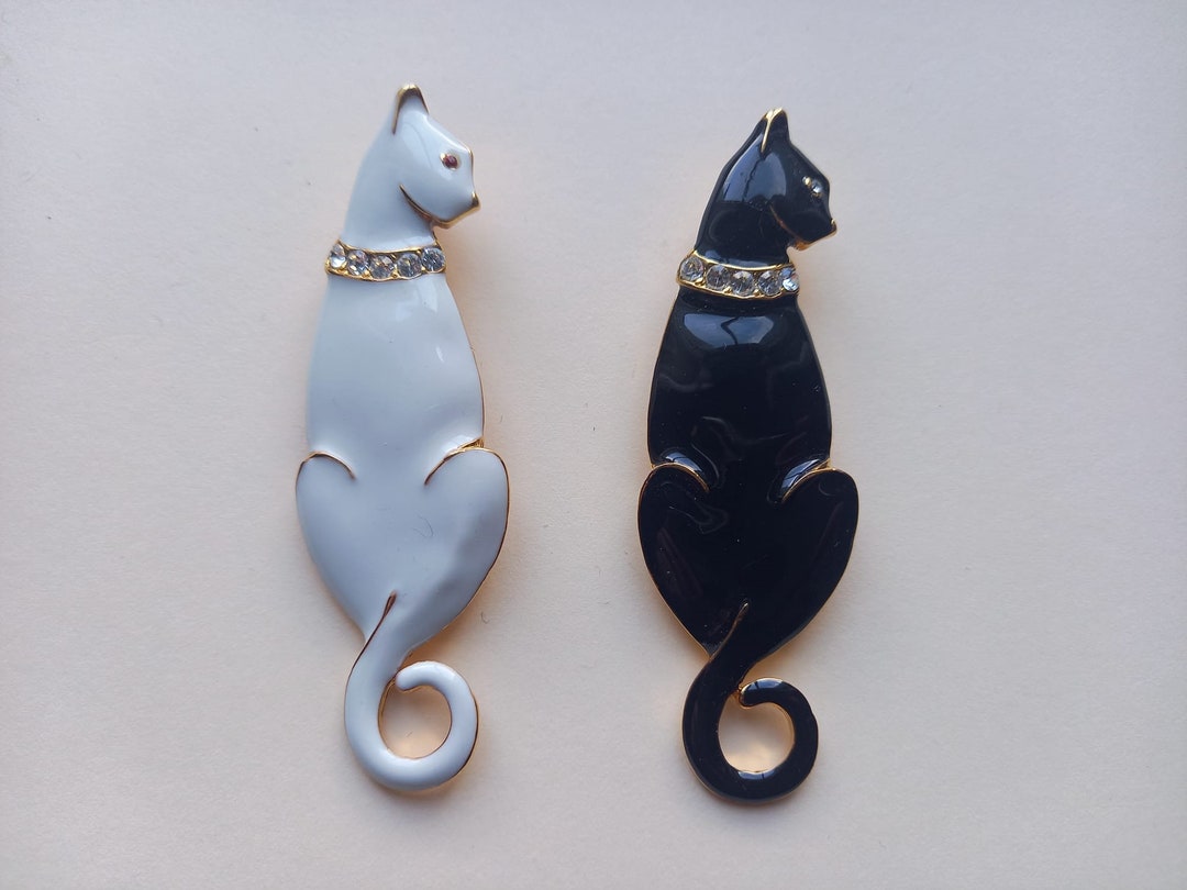 Meowvellous Pair Of Vintage Enamel Cat Brooches Etsy