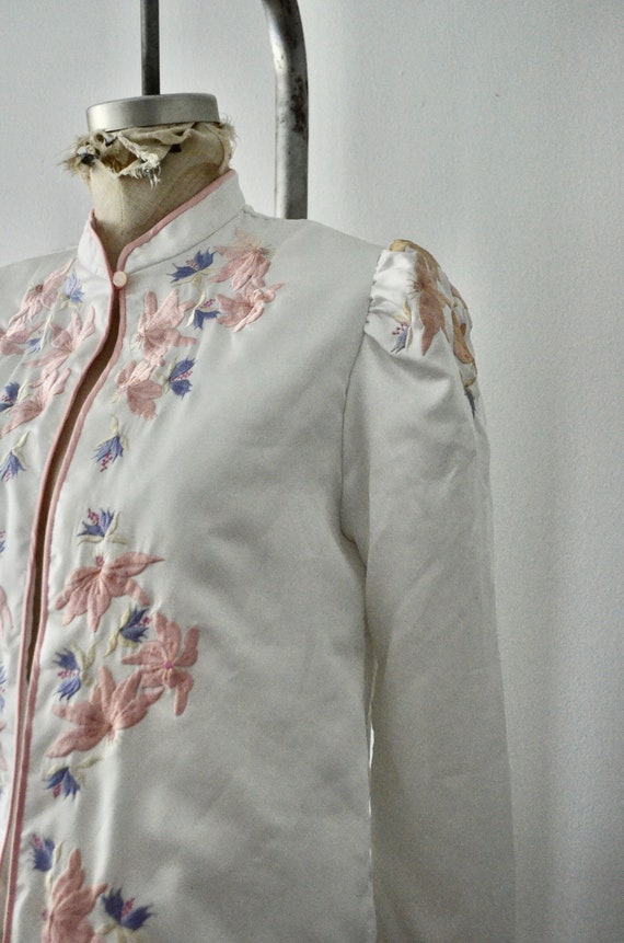 Off White Boho Cropped Puffer Sleeve Quilted Jacket E… - Gem