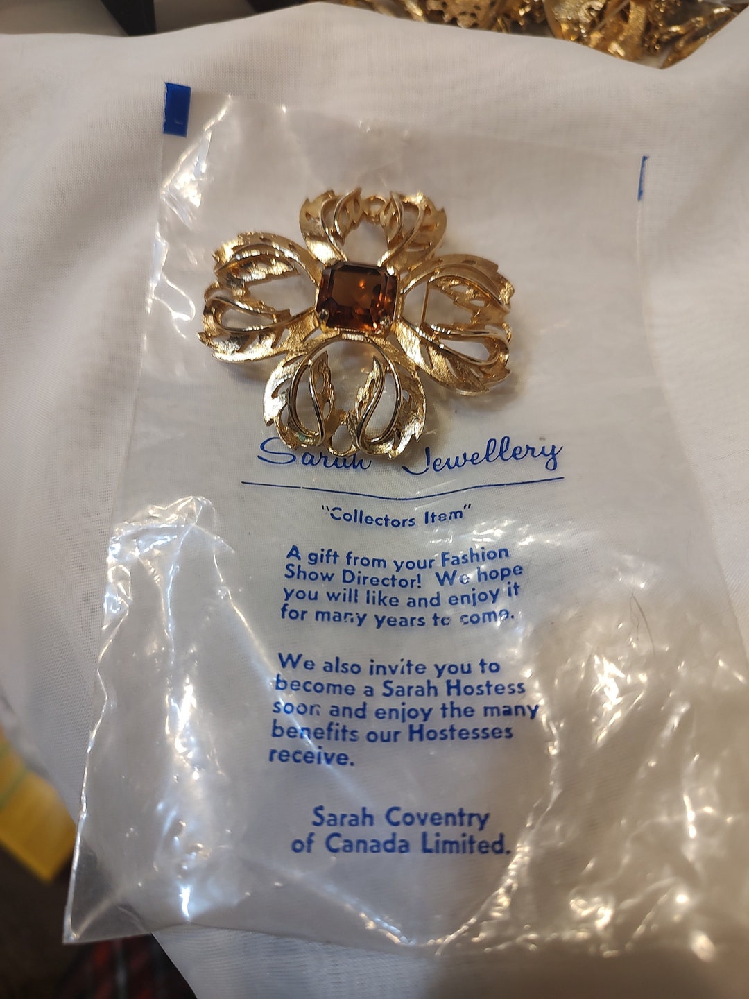 Sarah Coventry Amber Vintage Brooch - Etsy