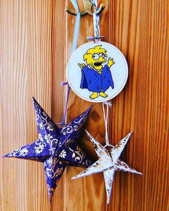 Lisa Simpson Lizard Queen Embroidery Hoop Embroidery Art & Collectibles ...