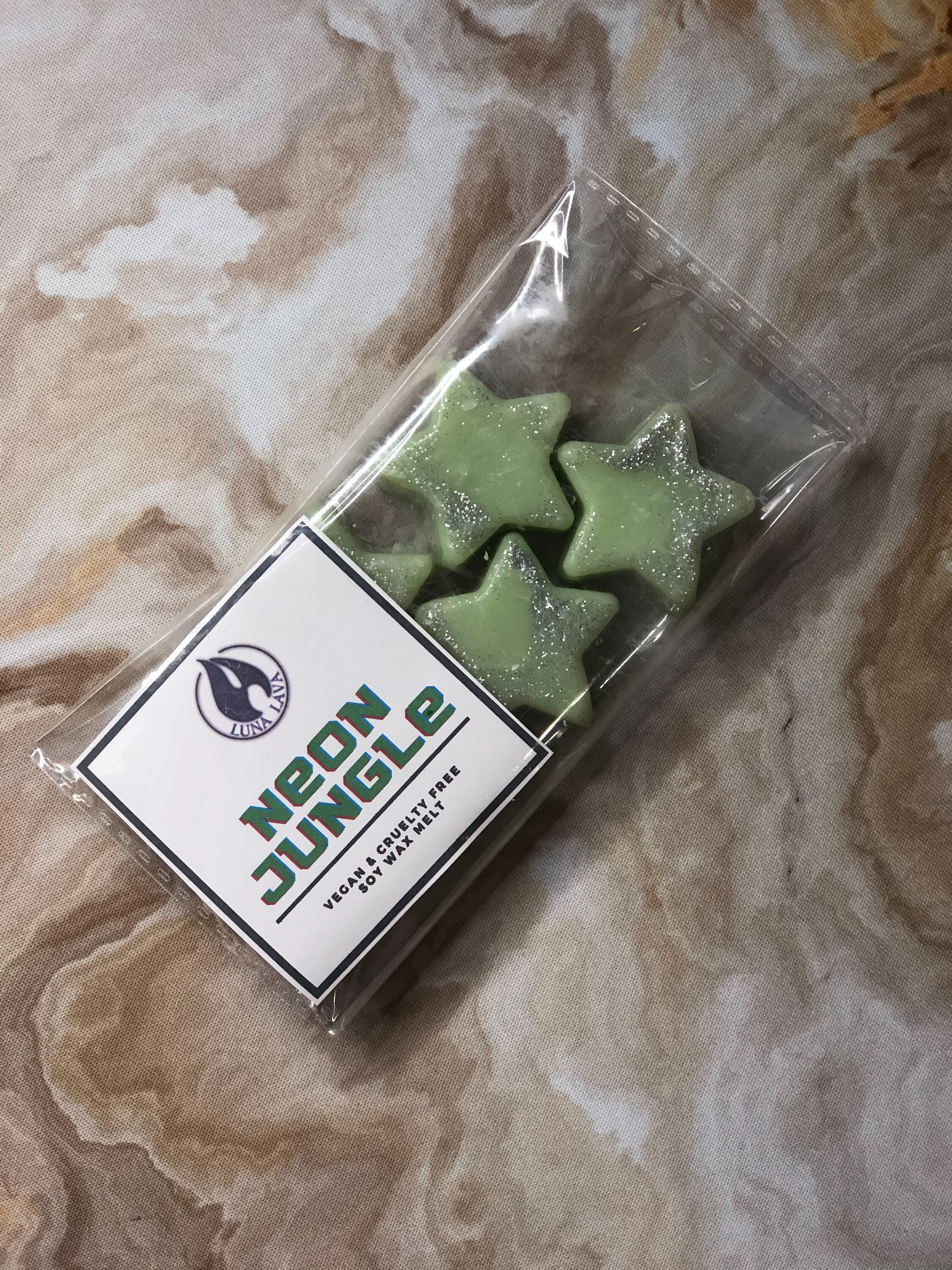 Neon Jungle Glow In The Dark Wax Melt - Etsy.de