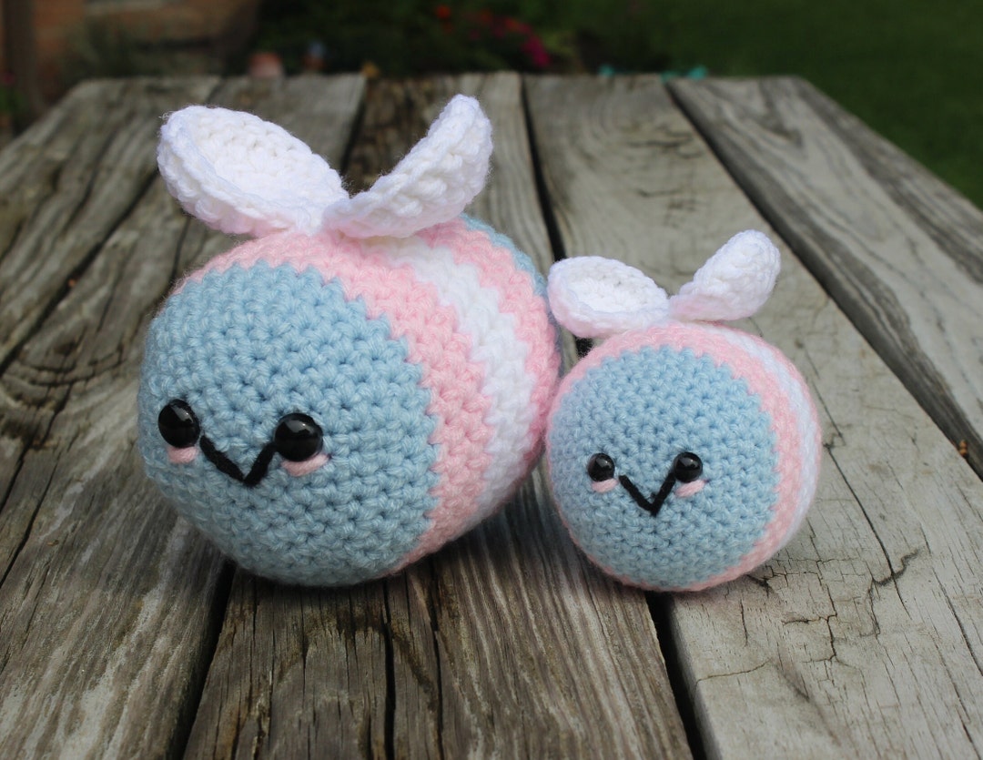 Crochet Trans Pride Bee Plush Amigurumi LGBT Queer - Etsy