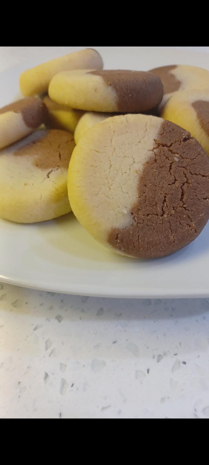 Marbled Polvorones, Chocolate & Vanilla, Mantecaditos, Traditional ...