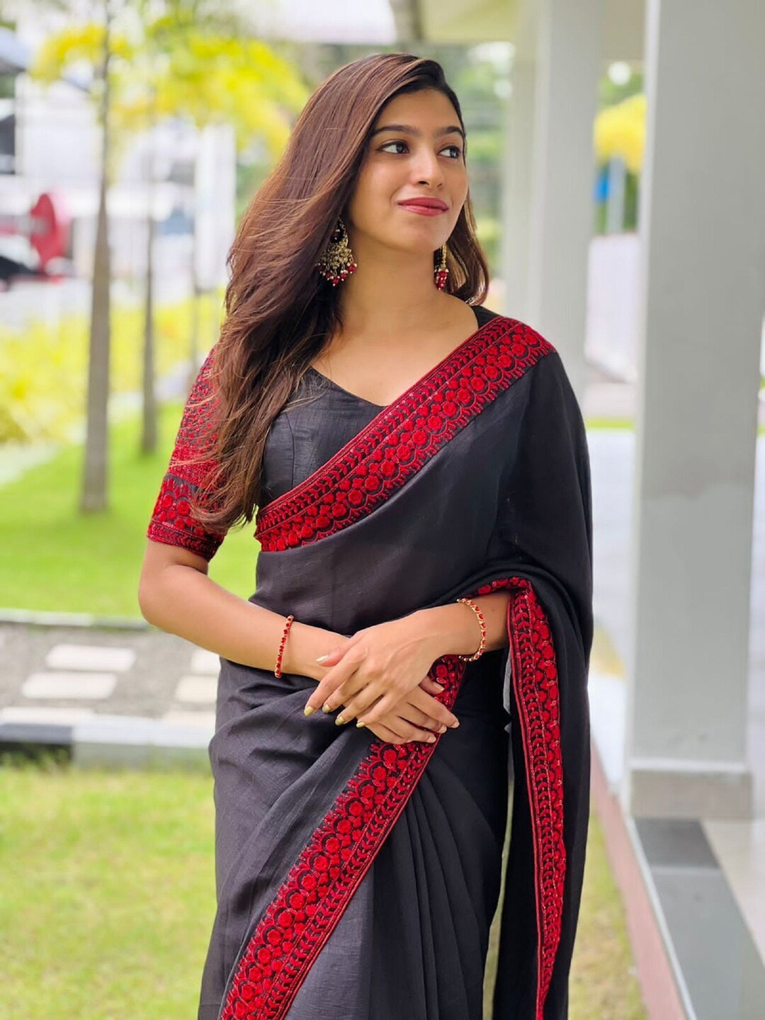 Black Color Designer Bold and Beautiful Saree Indian - Etsy