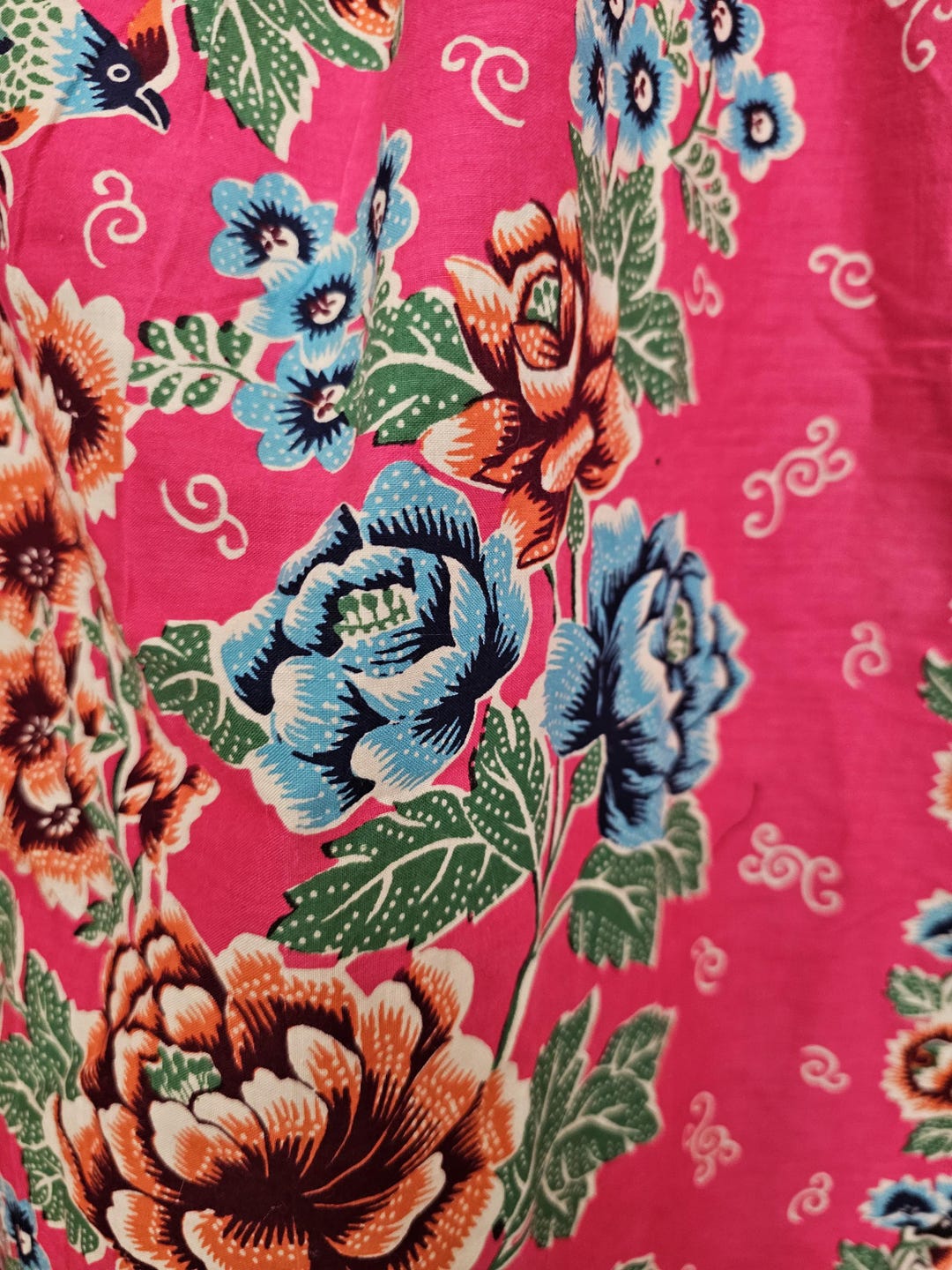 Vintage Bold Floral Fabric, Pink & Black Print - Etsy