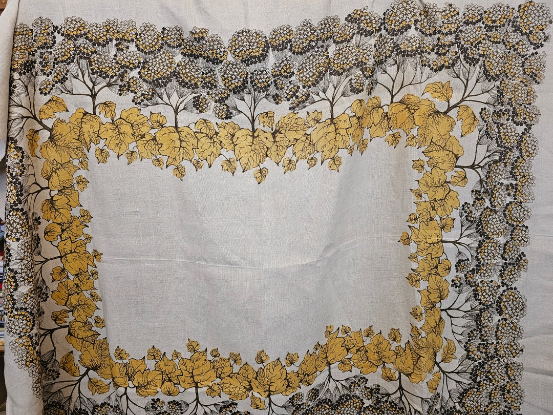 Vintage Polish Tablecloth. 100% Flax, 1990s Polish Textile, Tree Design ...