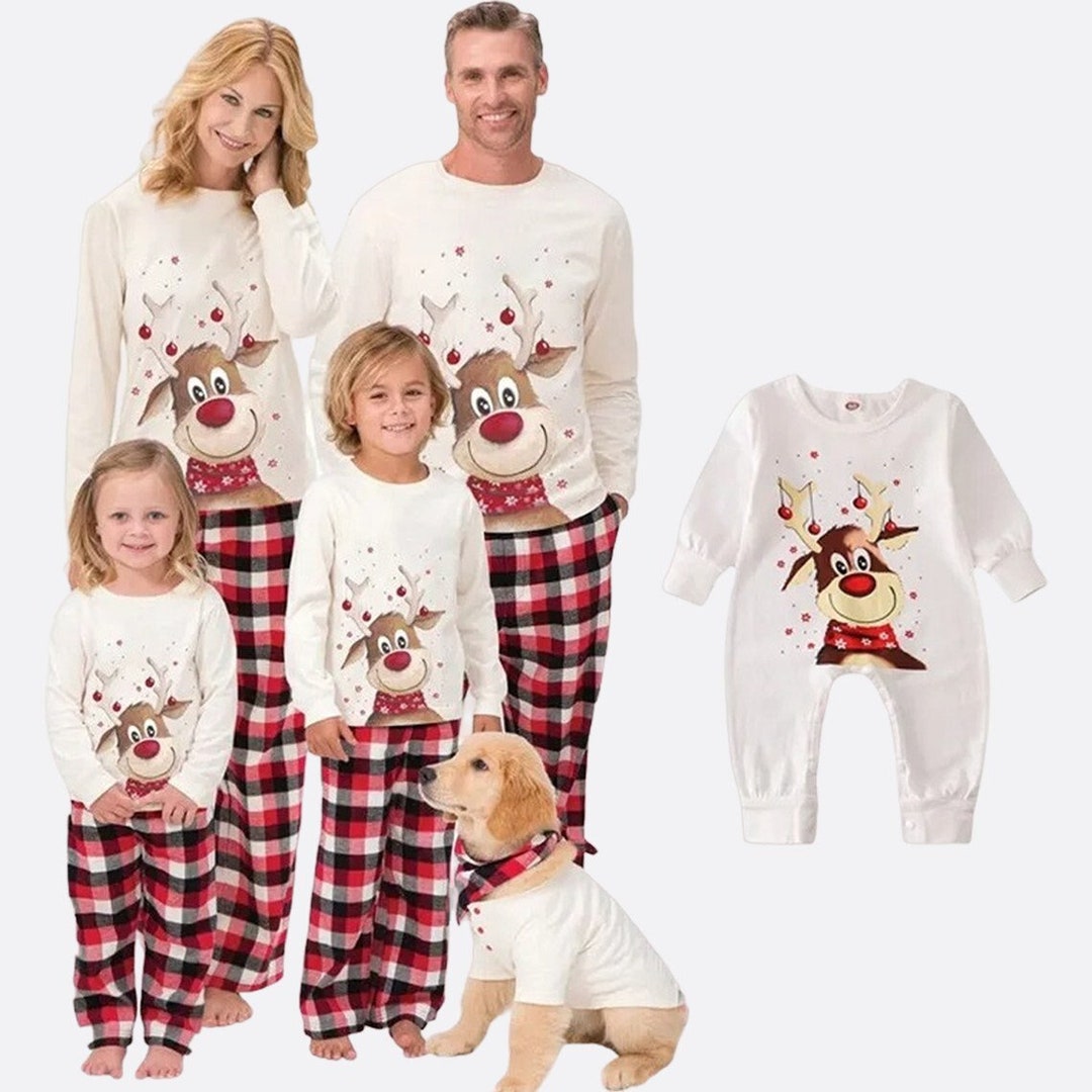 Christmas Pjs Family and Dog, Christmas Family Pyjamas, Christmas ...