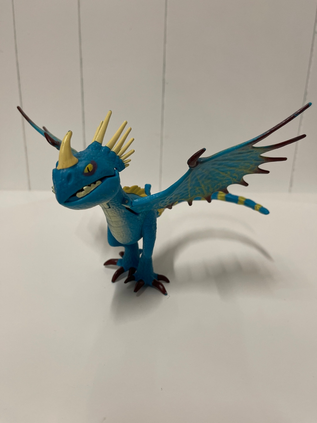 How to Train Your Dragon Stormfly. - Etsy