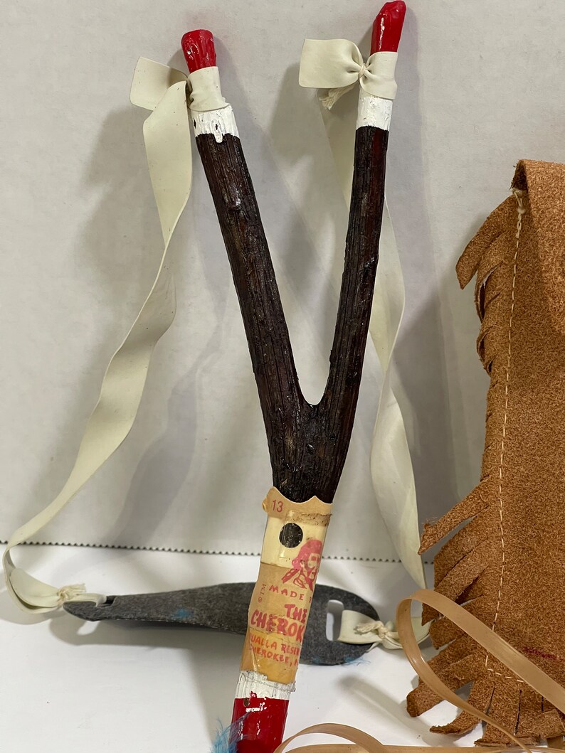 Vintage Cherokee Slingshot and Frontier Canteen Set Oklahoma - Etsy