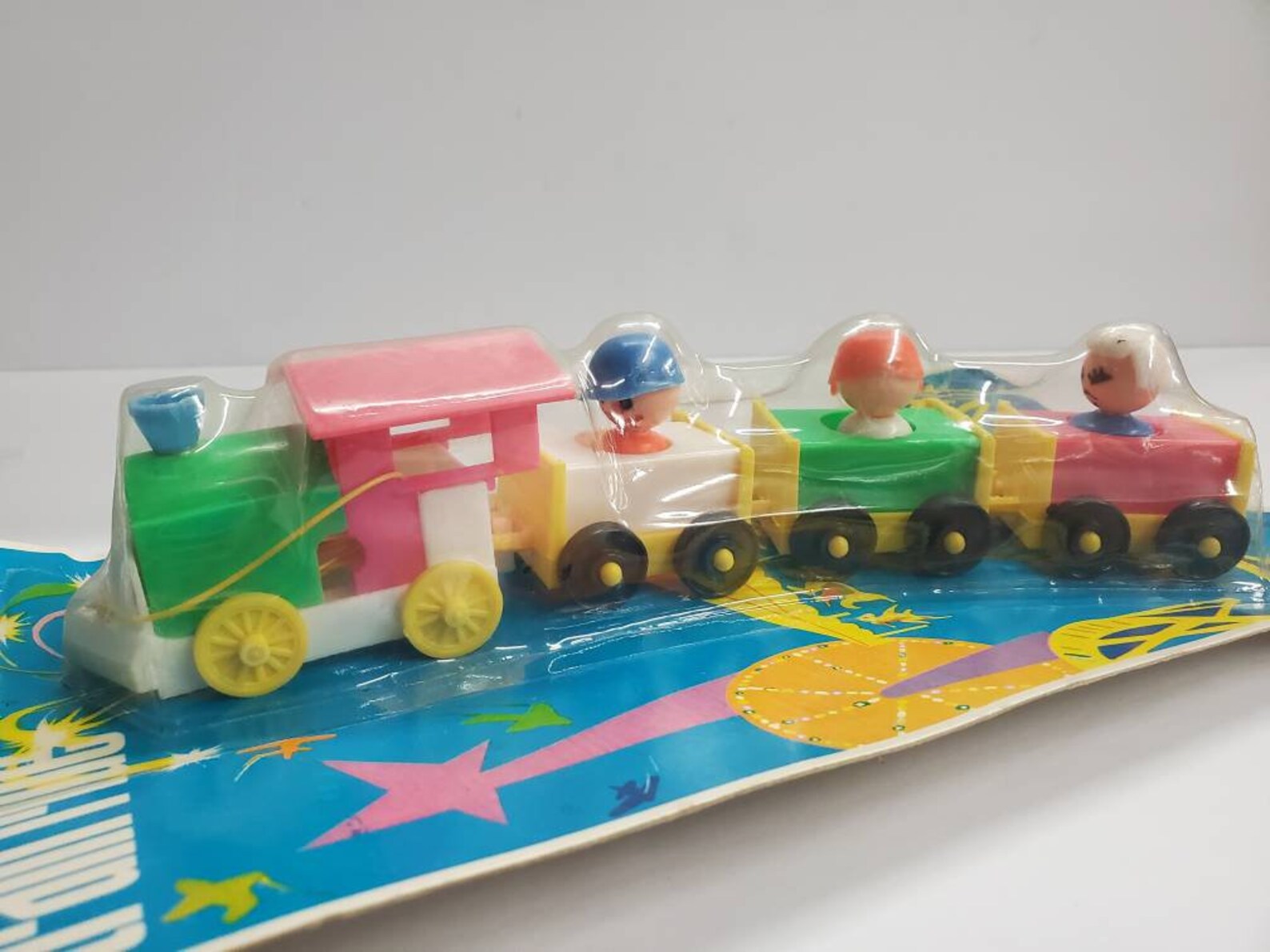 Vintage 1960s Kiddieland Train Ride Pull Toy Fisher Price Little People ...
