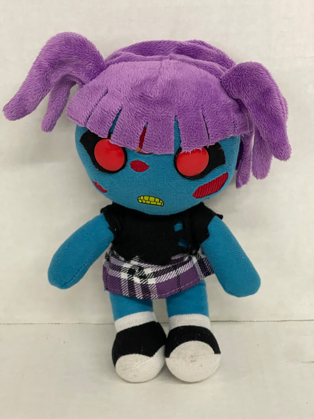 Mezco Ophelia Plant Vs Zombies Plushie - Etsy