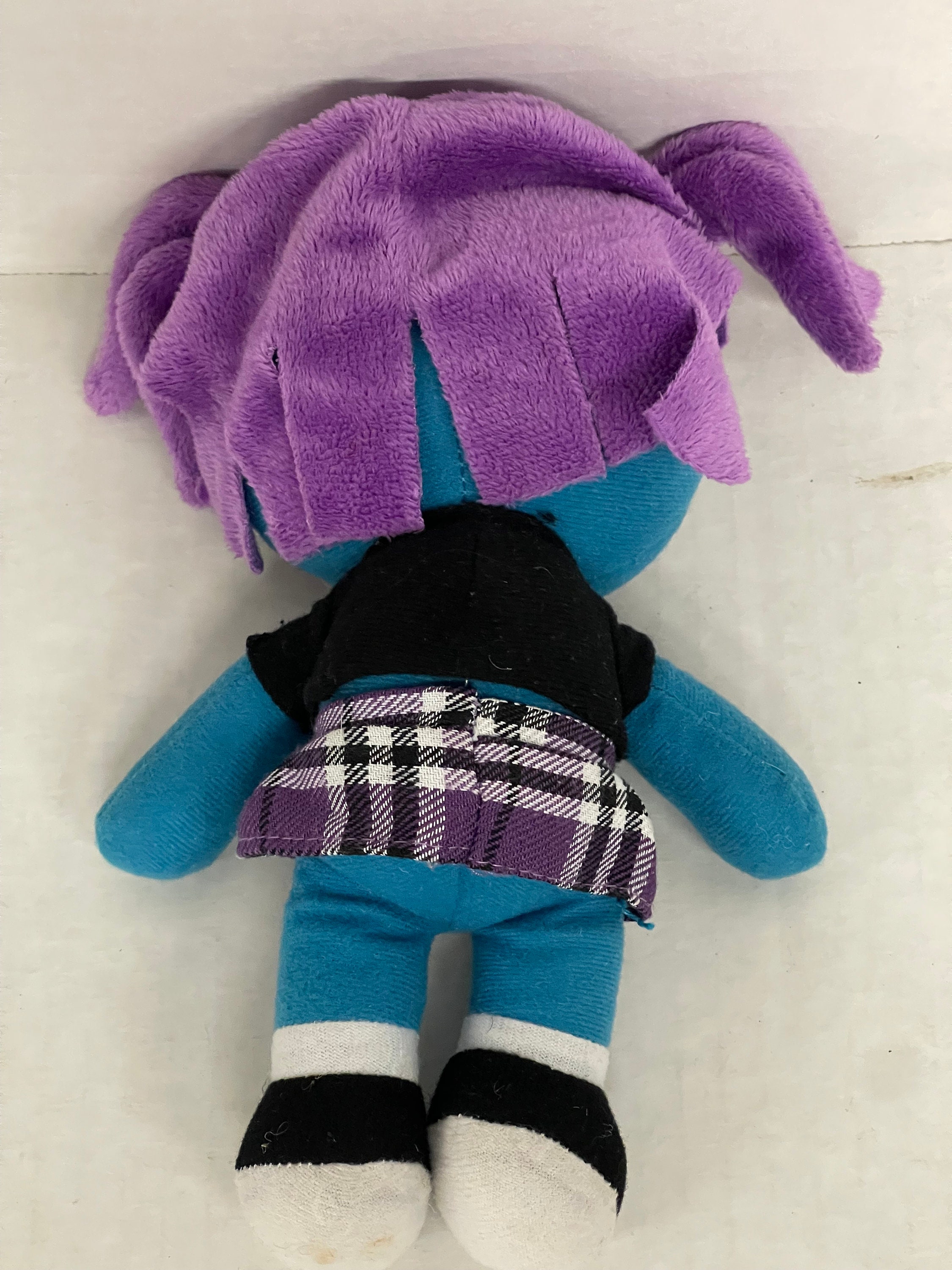 Mezco Ophelia Plant Vs Zombies Plushie - Etsy