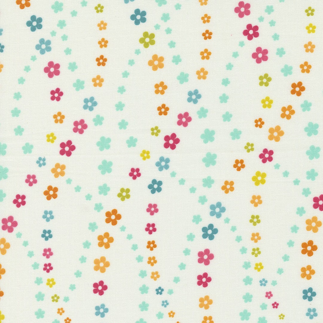Flower Power by Maureen Mccormick for Moda Fabrics 33716-11 Cloud - Etsy