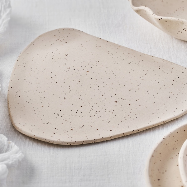 Triangle Plate - Etsy