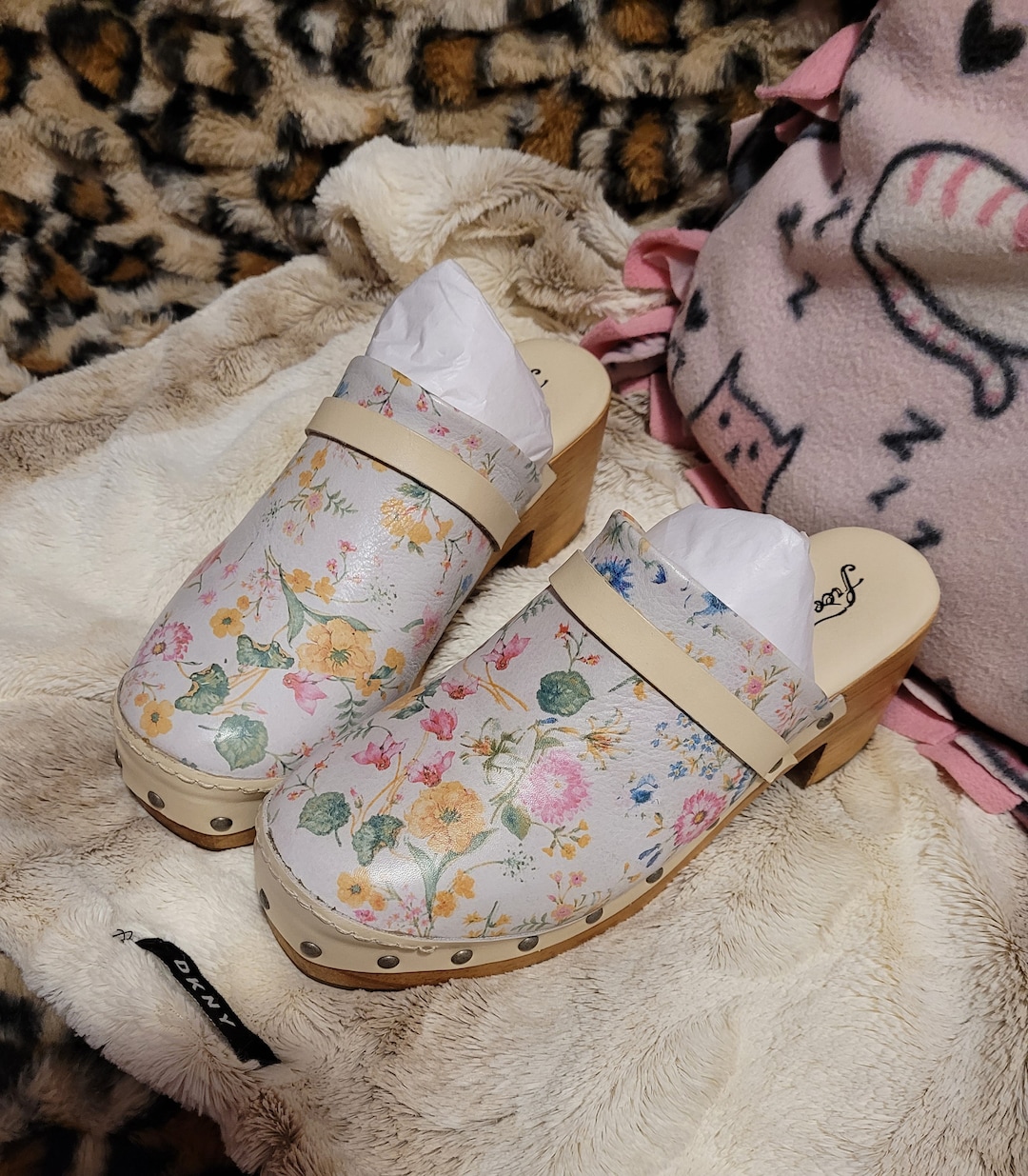 Free People Flower Clogs, Free People Hobo Hippie White Flower Clogs ...