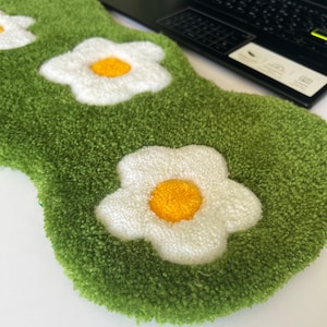 Daisy Keyboard Rug Hand Tufted Keyboard Pad With Daisy Flowers Computer ...