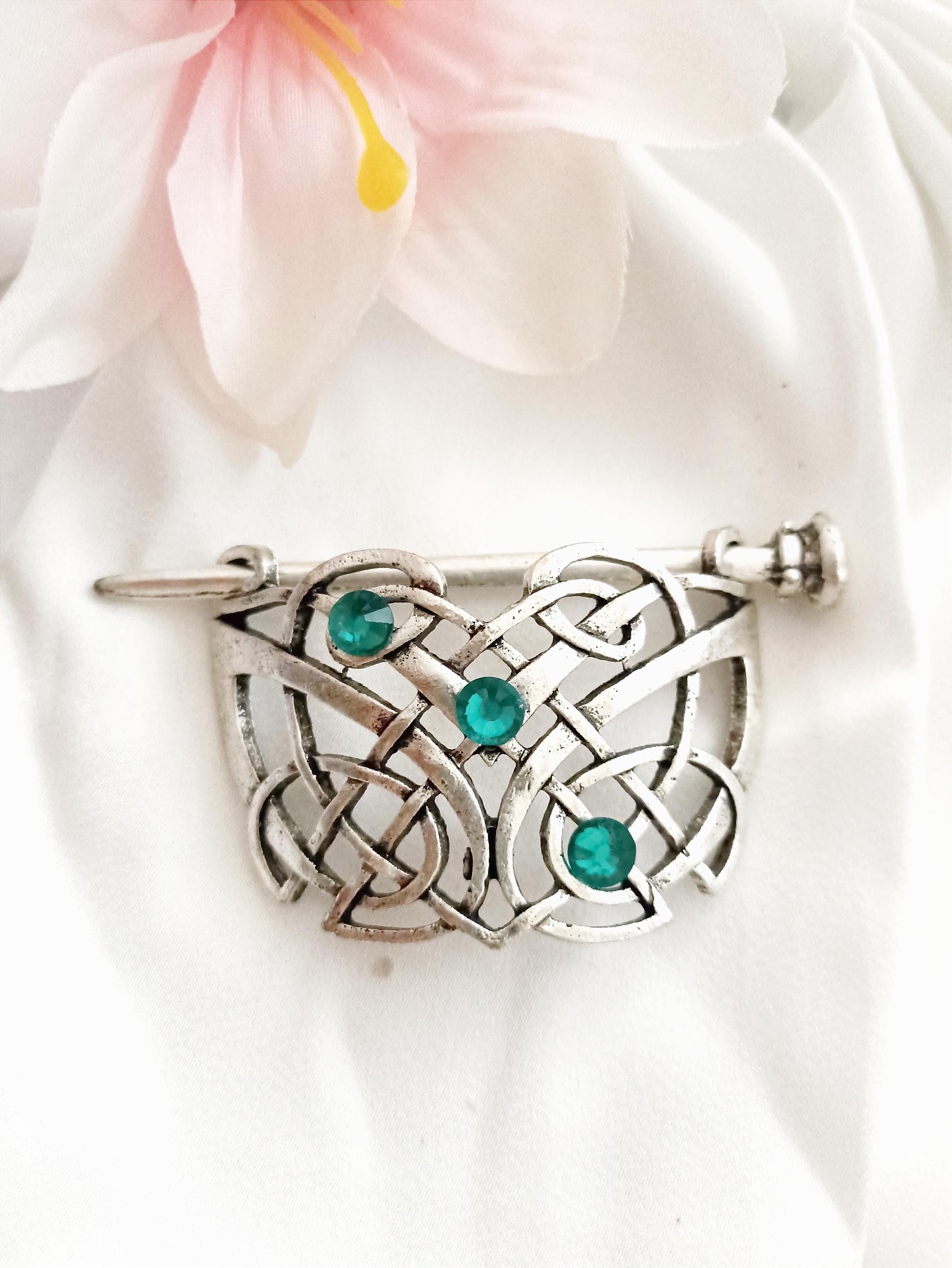 Silver Celtic Knot Hair Pin With Beautiful Emerald Gemstones, Sparkly ...