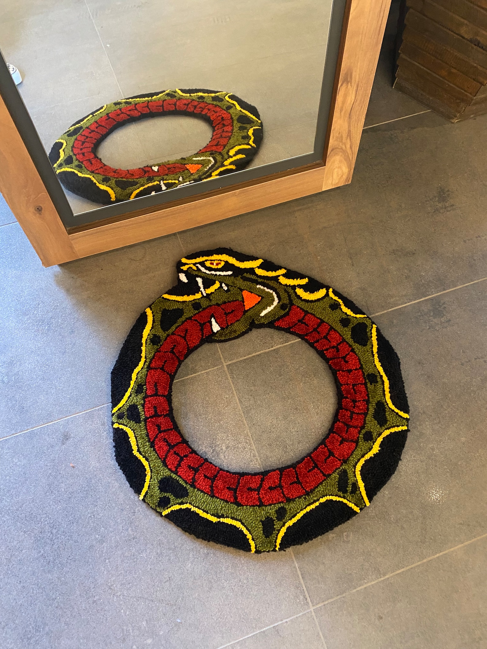 Ouroboros Snake Tufted Rug /%100 Handmade - Etsy