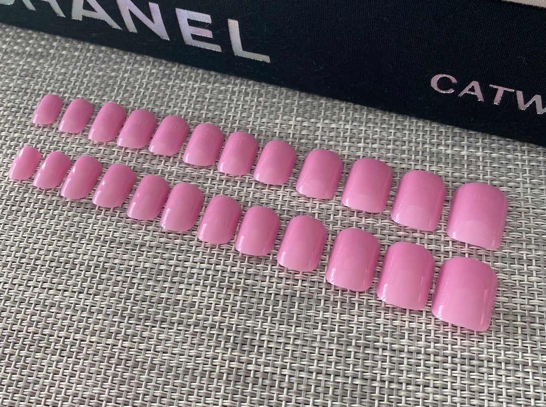 Square Pink Press on Nails | Short Fake Nails, 24 Gel Nails - Etsy
