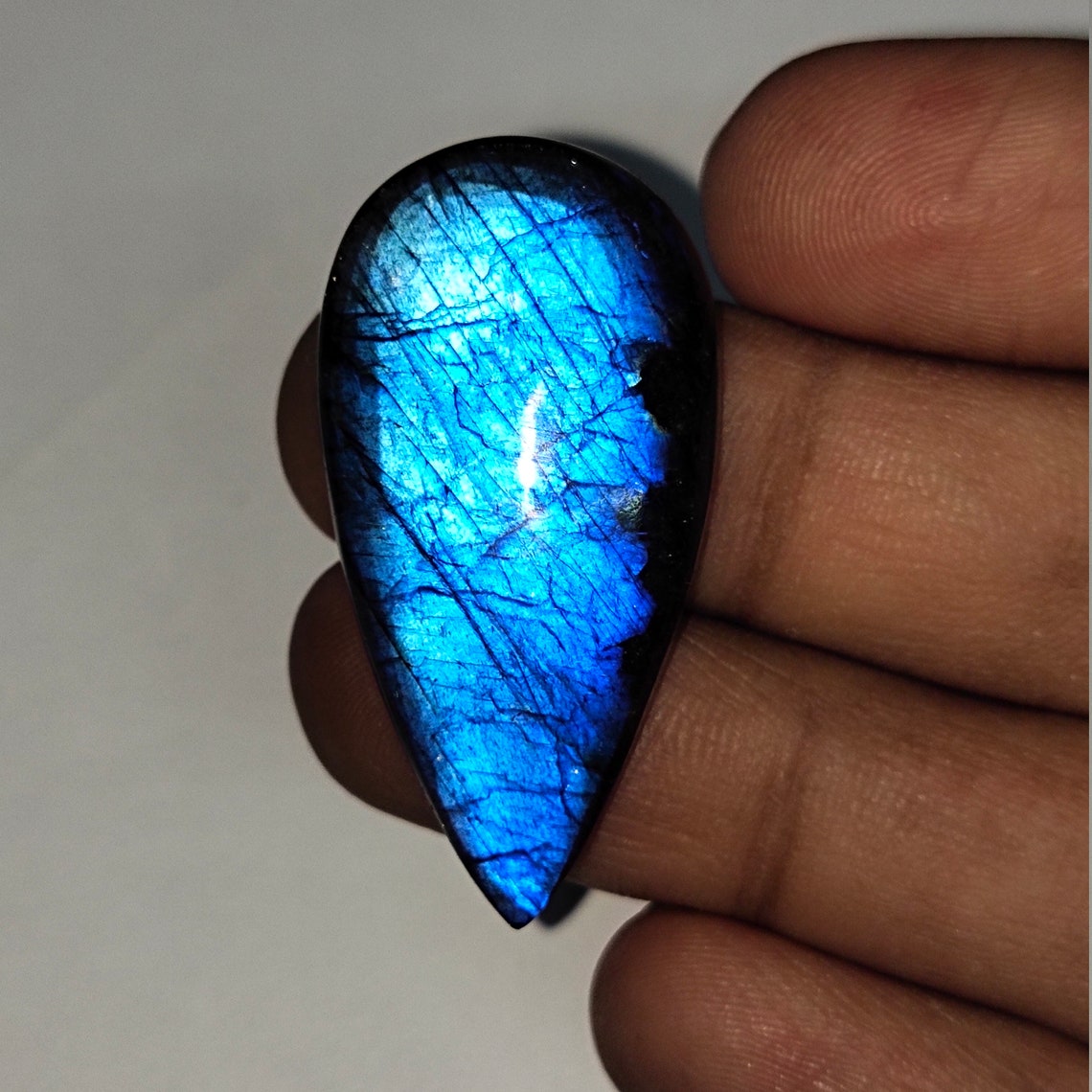 Incroyable Pierre gemme bleue Pierre précieuse bleue | Etsy