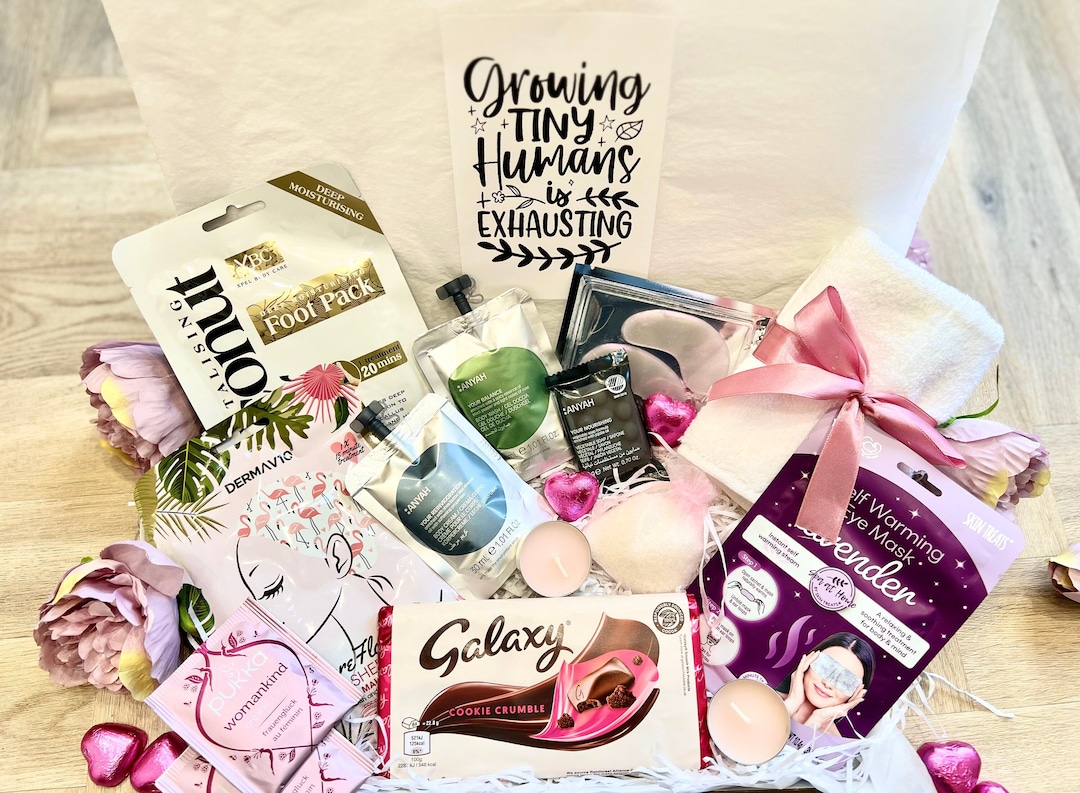 ULTIMATE PREGNANCY HAMPER, Maternity Gifts, Mum to Be Pamper Box, Self ...