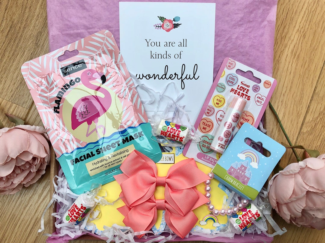 GIRLS PAMPER GIFT Little Girls Birthday Box Pamper Box Party Favours ...