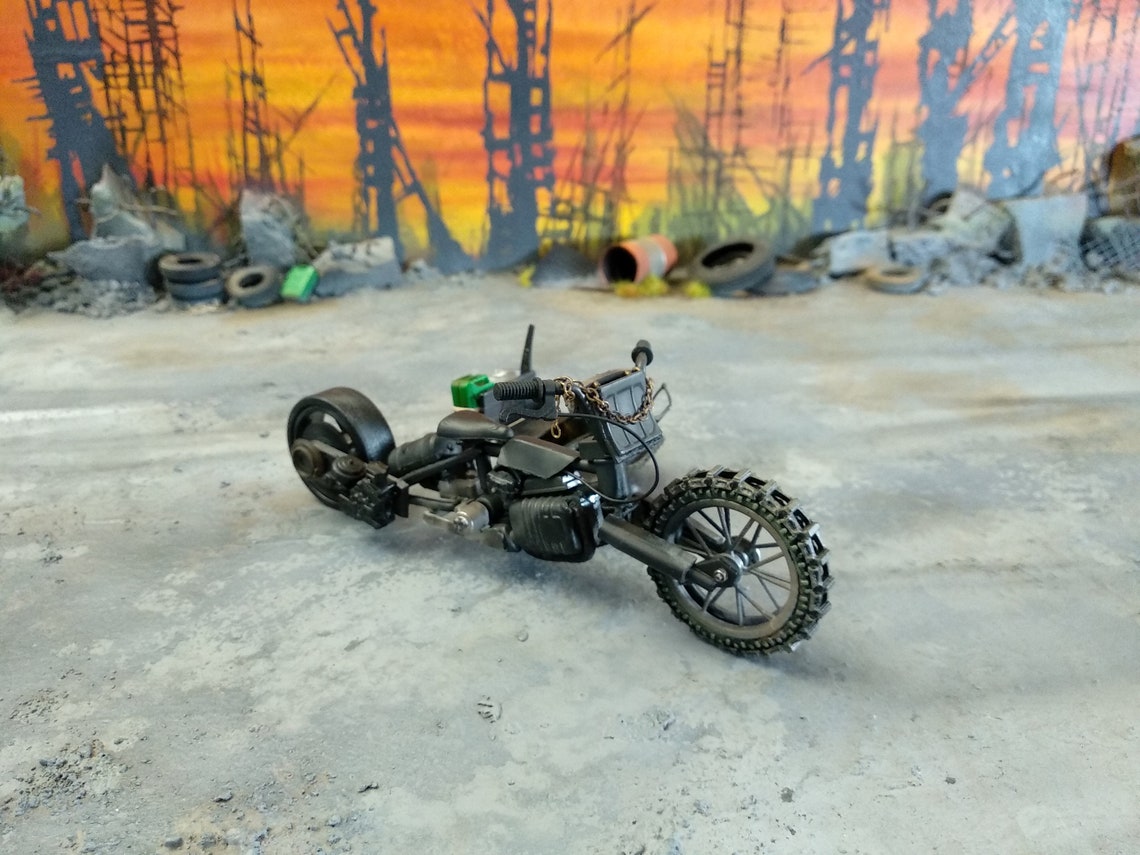 Wasteland bike post-apocalyptic motorcycle on a scale of 1:24 | Etsy