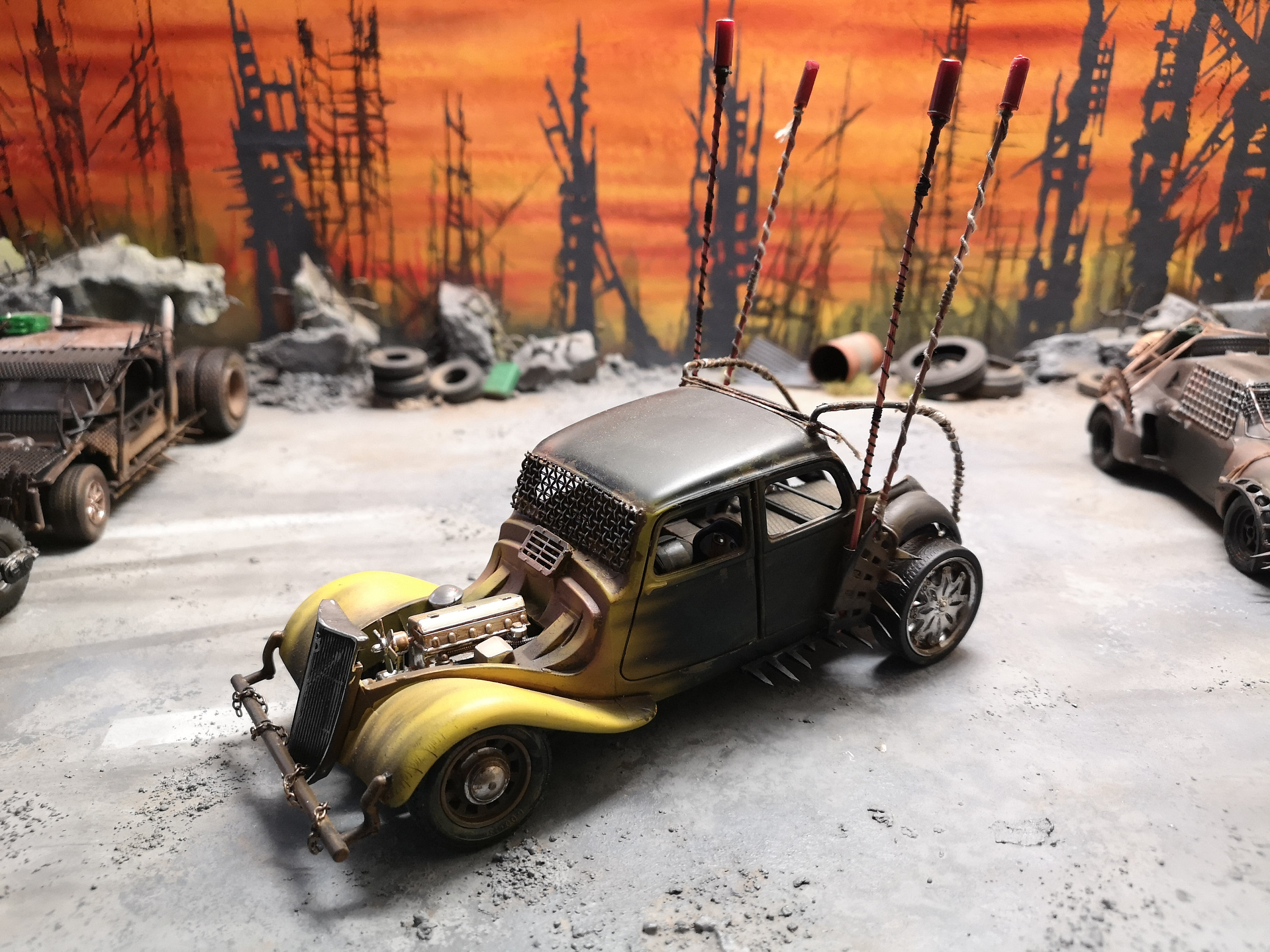 Post-apocalyptic Car Model 1:24, Wasteland Raider Car, "killerbee" - Etsy
