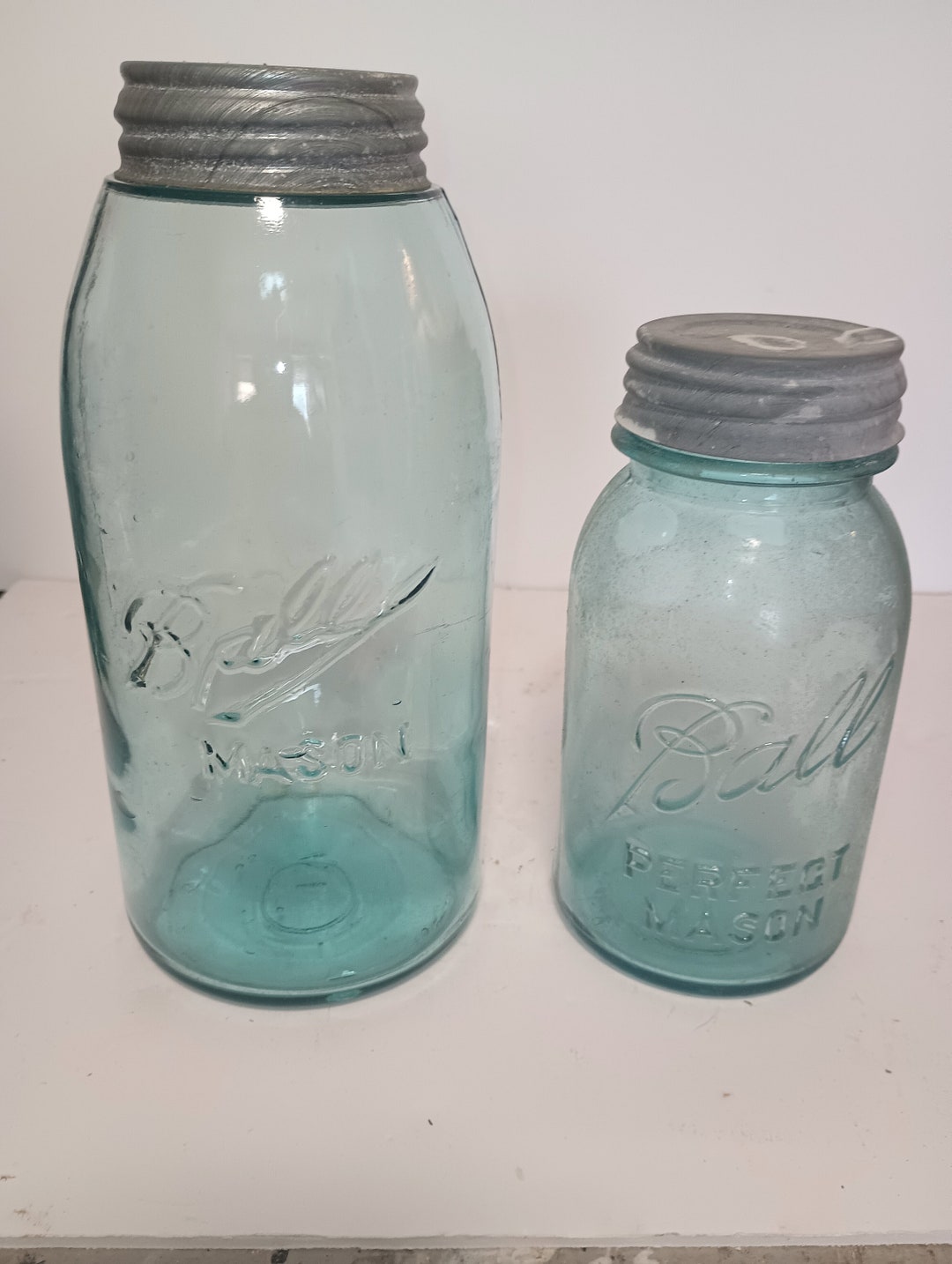 Vintage Ball Mason Jars Metal Lids Very Old Great Farmhouse Decor Blue ...