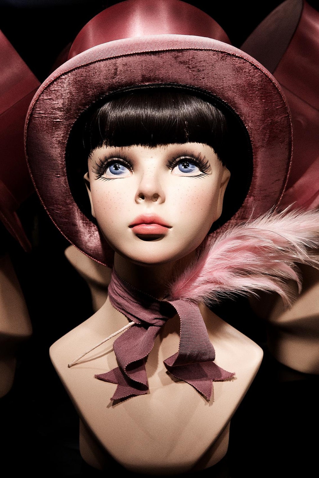 VINTAGE DISPLAY MANNEQUINS Decorative Head Bust Hat Head Accessory Bust ...