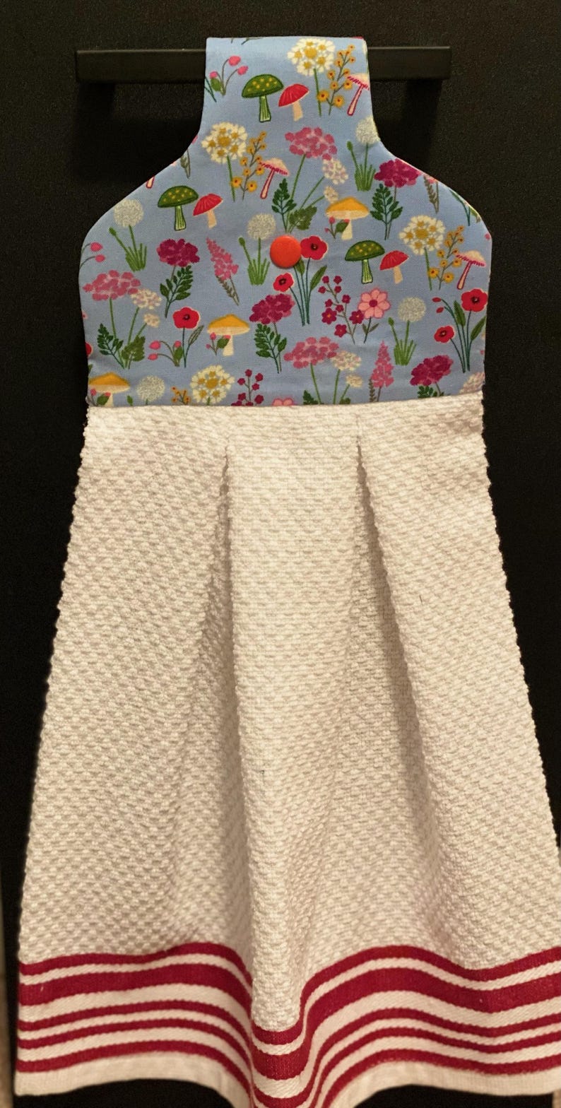 Hand Sewn Kitchen Towel: Snap Closure, Farmhouse Decor - Etsy