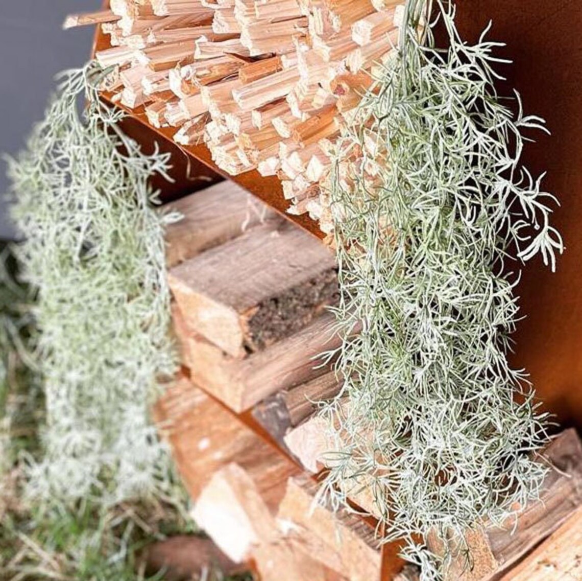 Corten Steel Log Store Circle / Circular Log Store /metal Log Store ...