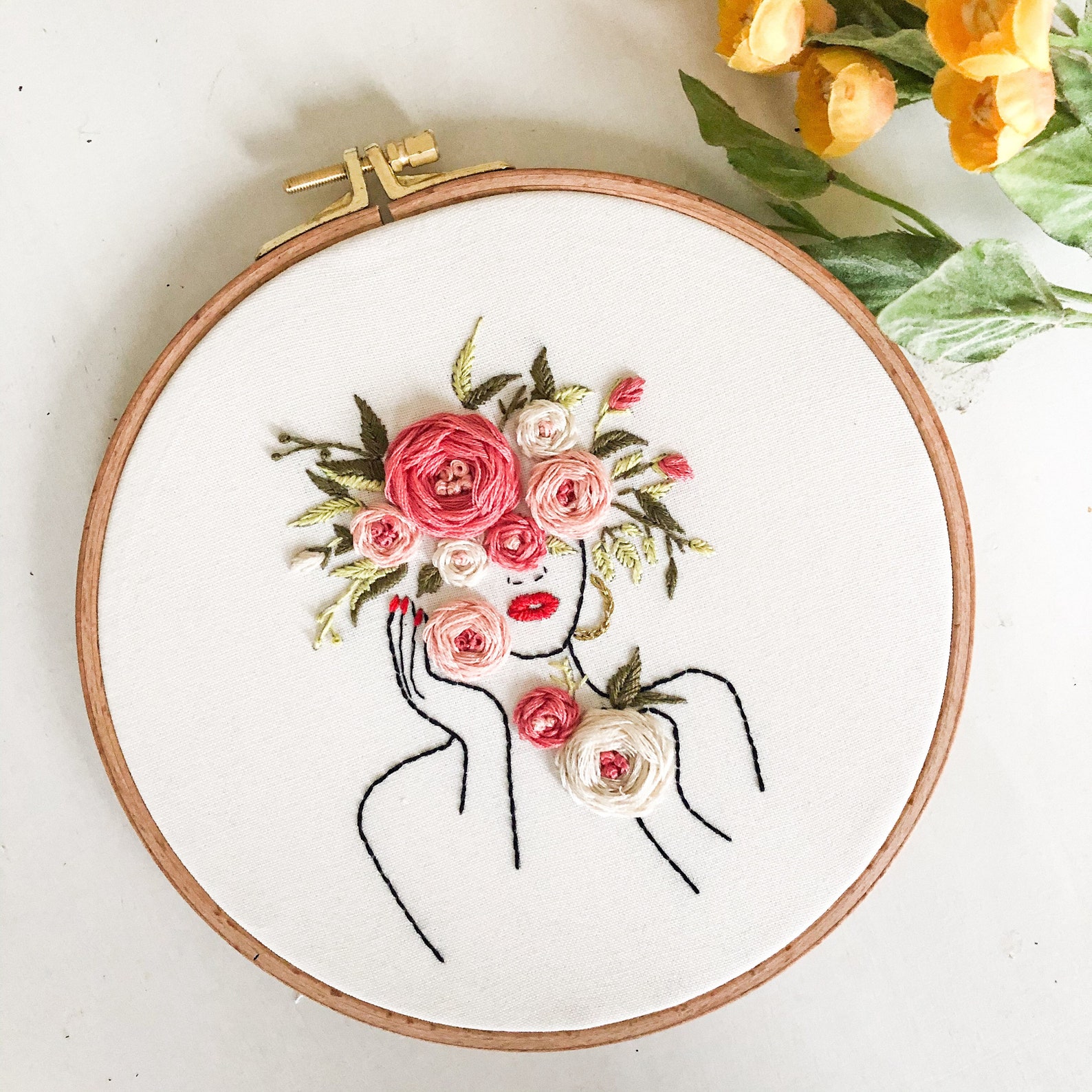 Floral Girl Embroidery PDF Pattern / Female Embroidery / | Etsy