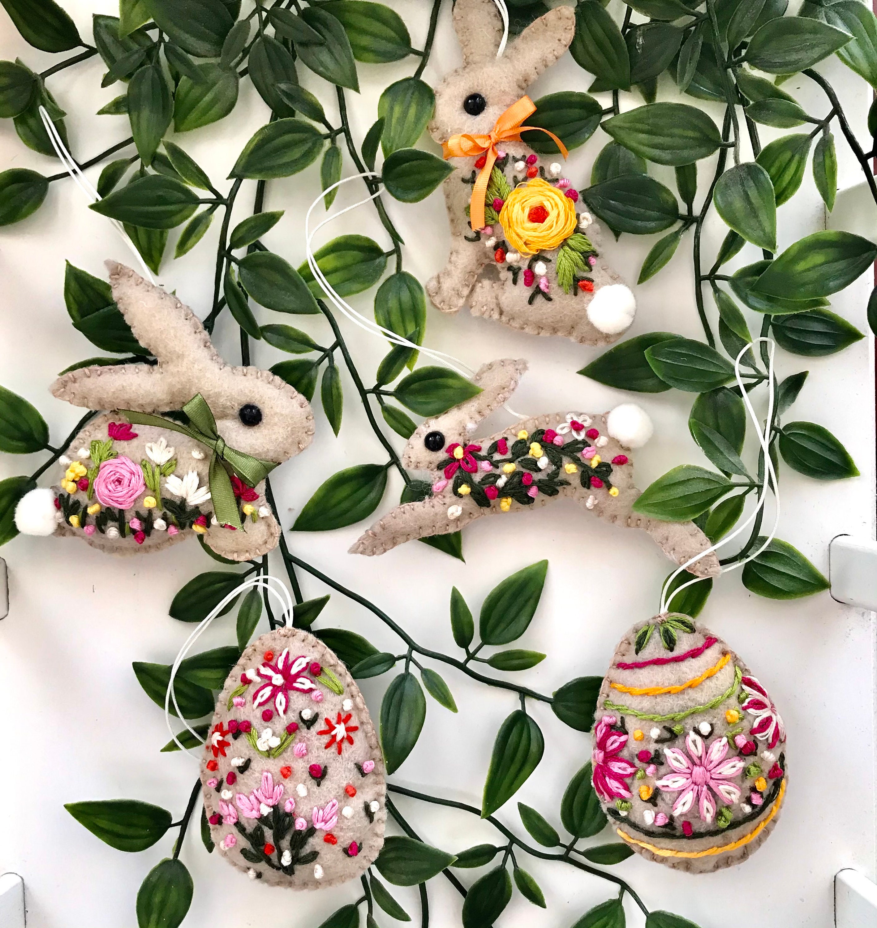 Easter Bunny Felt Ornaments Set / Easter Felt Eggs / Easter - Etsy
