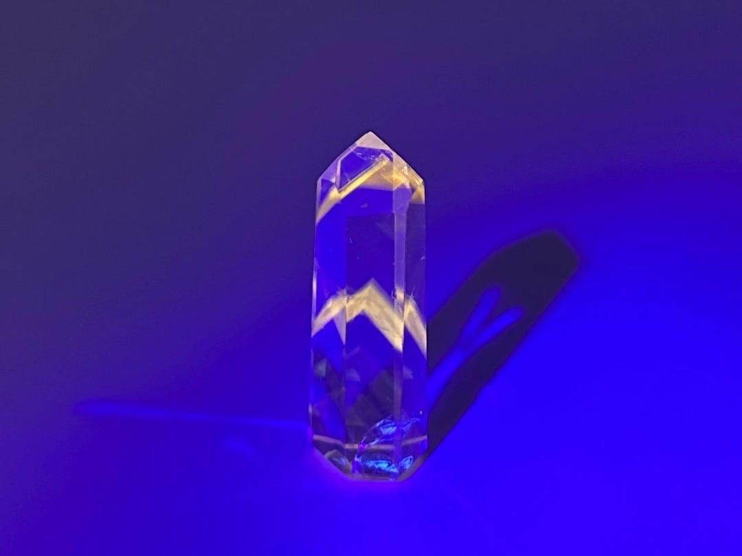UV Reactive Powellite in Quartz Point From Brazil | Black Light ...