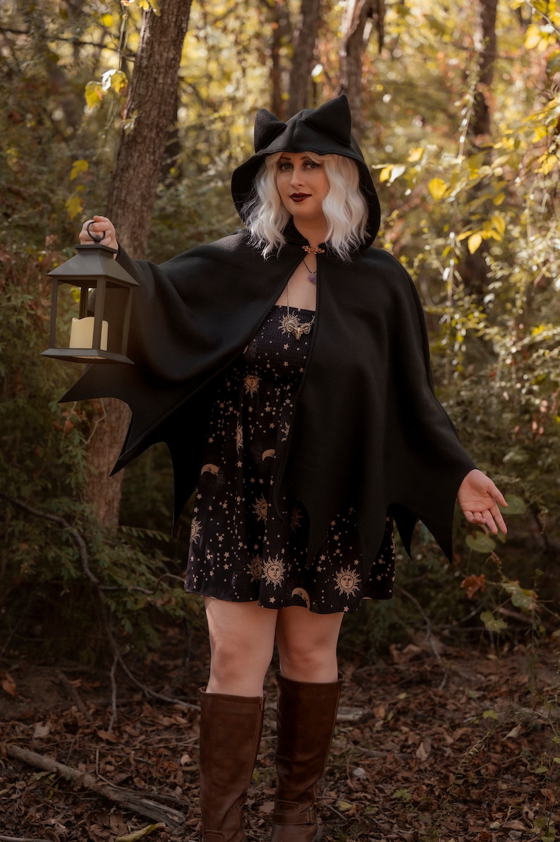 Bat Wings Cloak, Handmade Fleece Cloak for Ren Faire, LARP, Cosplay ...