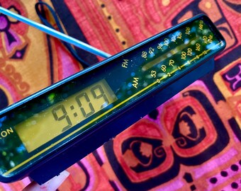 Vintage Tozai Clock - Etsy