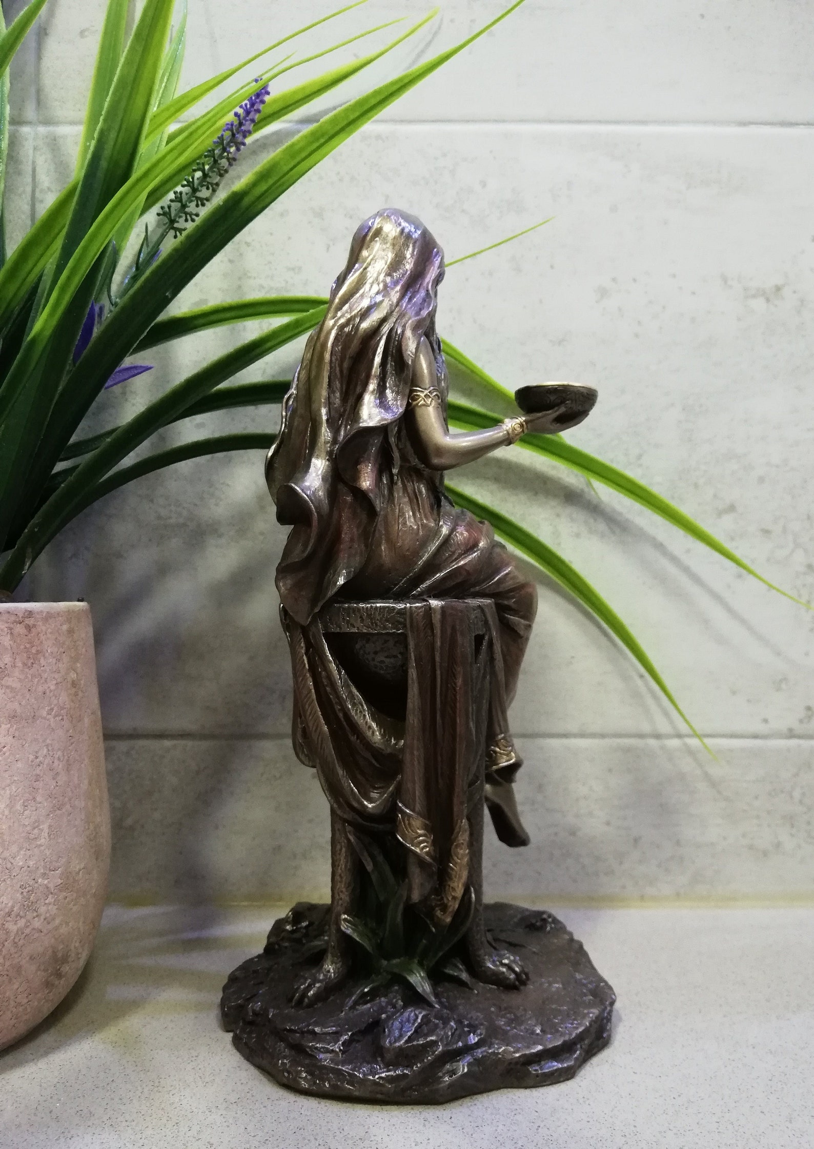 Pythia the High Priestess of the Temple of Apollo at Delphi - Etsy